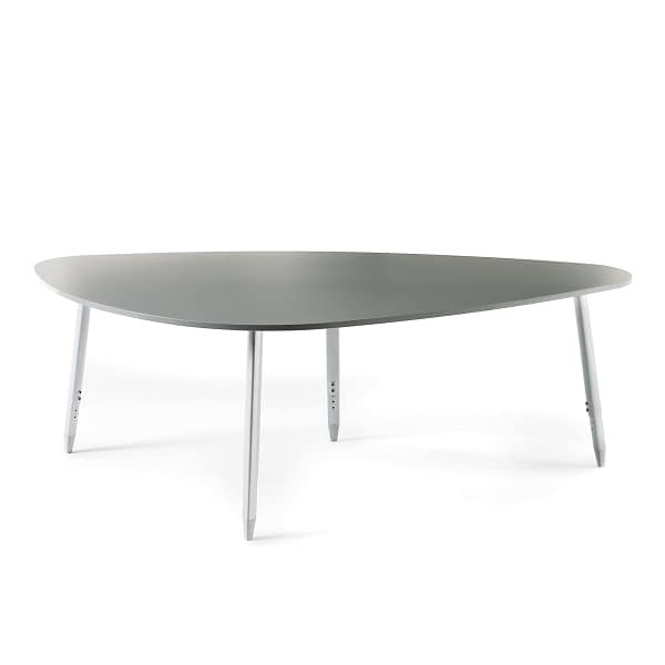 Flowform Offset Triangle Table | Smith System®