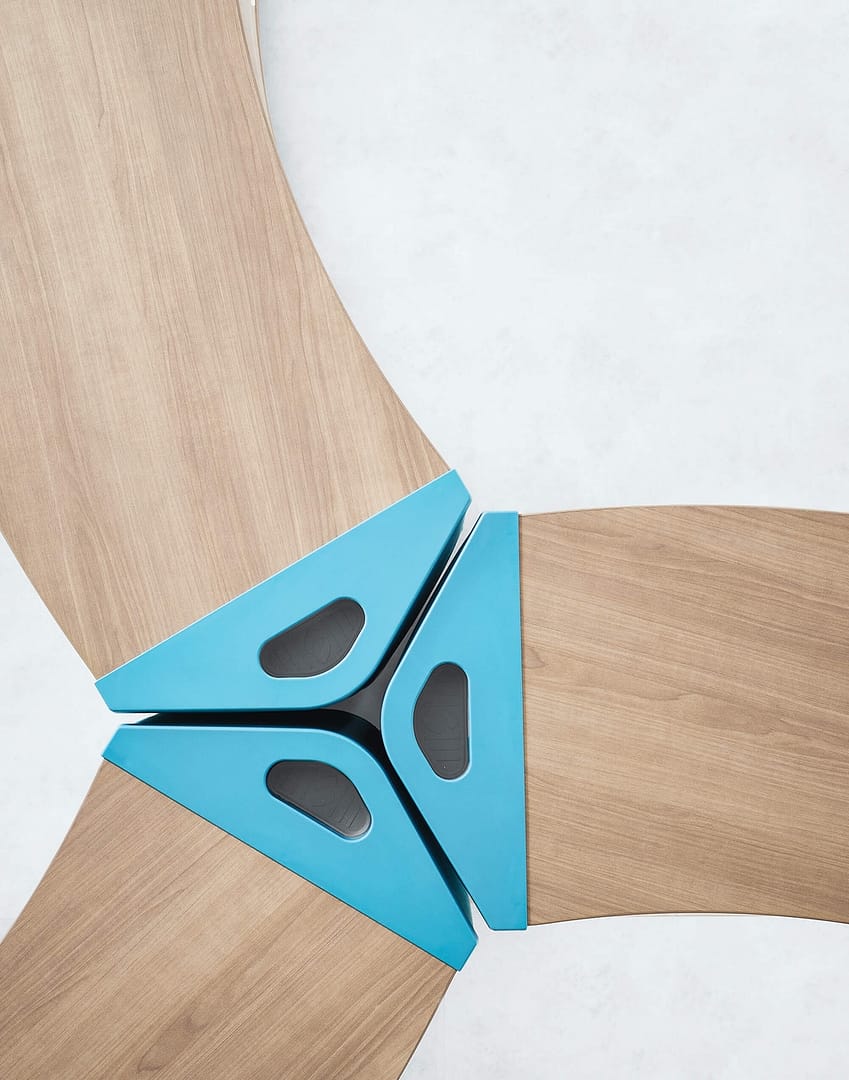 Flowform Curved Storage | Smith System®