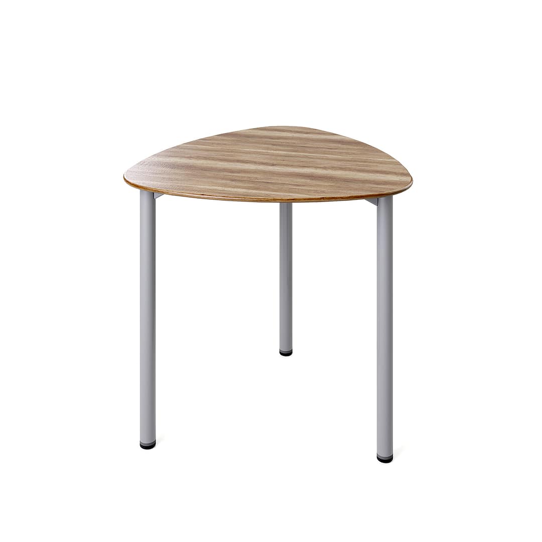 Flowform® Outdoor Triangle Table | Smith System®